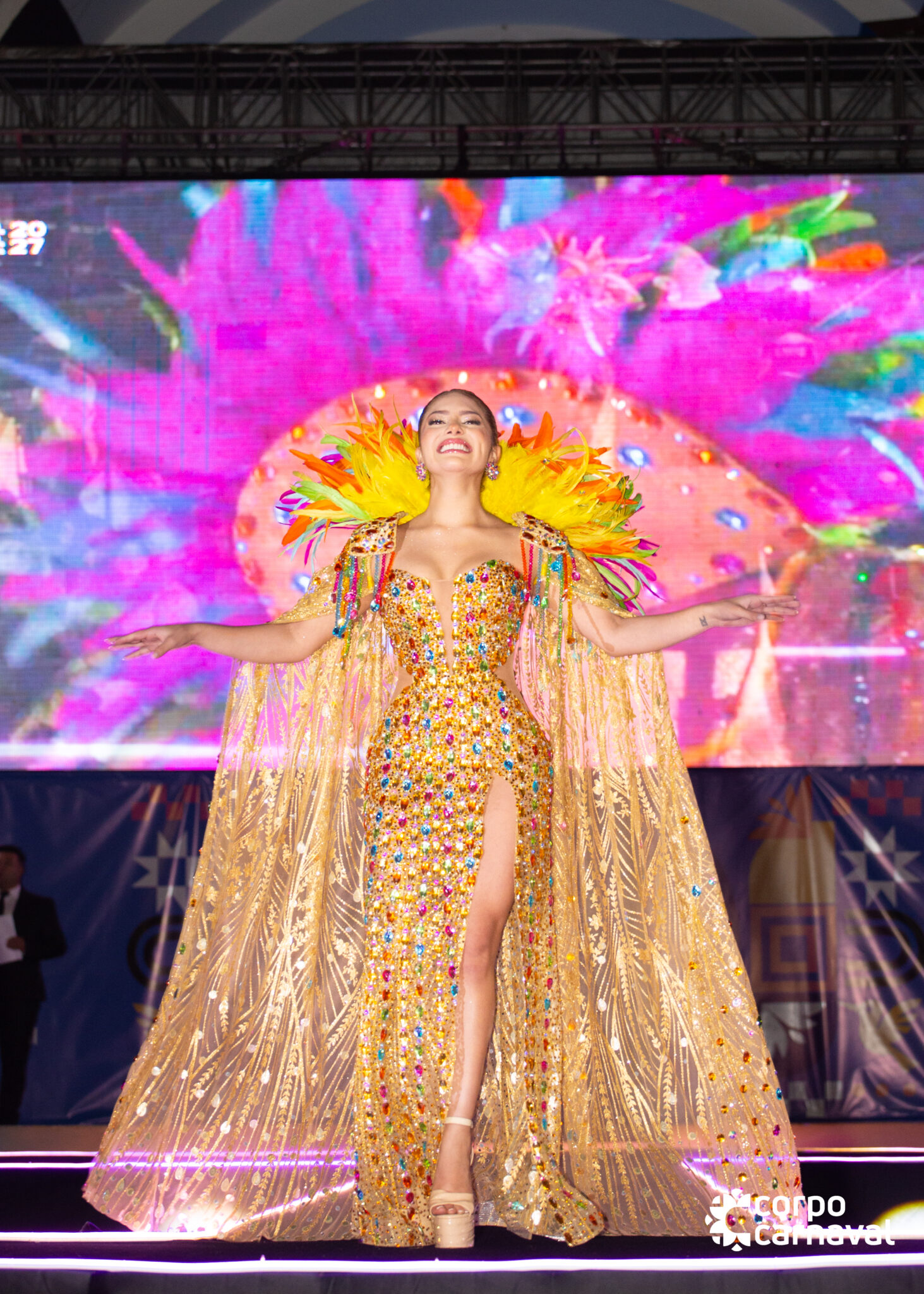 María José Botina Cortés es la nueva Reina del Carnaval de Negros y ...